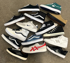 BLUE TILE LOUNGE SKATEBOARD SHOP – Blue Tile Lounge